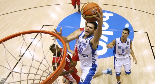 Πέταξε ο Παπανικολάου! – ArenaLarissaGr