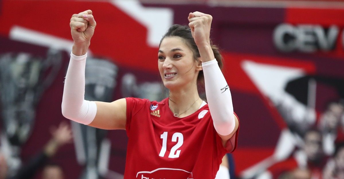 Ολυμπιακός – ΑΕΚ 3-1: Οι ερυθρόλευκες πήραν το μεγάλο ματς για την 1η ...